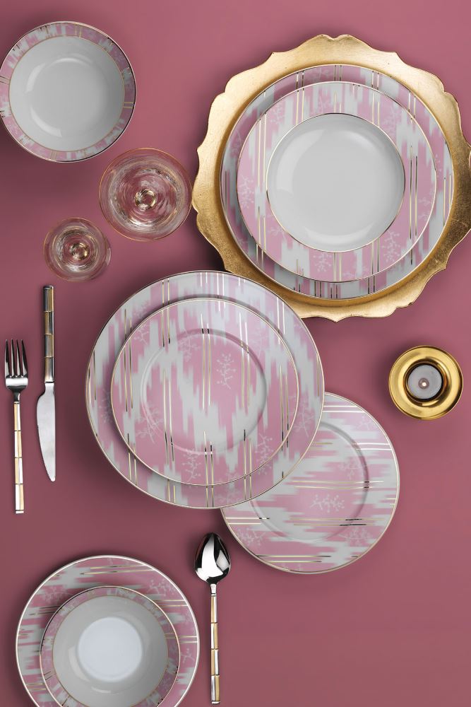 Leonberg 24 Prc Yemek Seti Pembe Renk 105634.