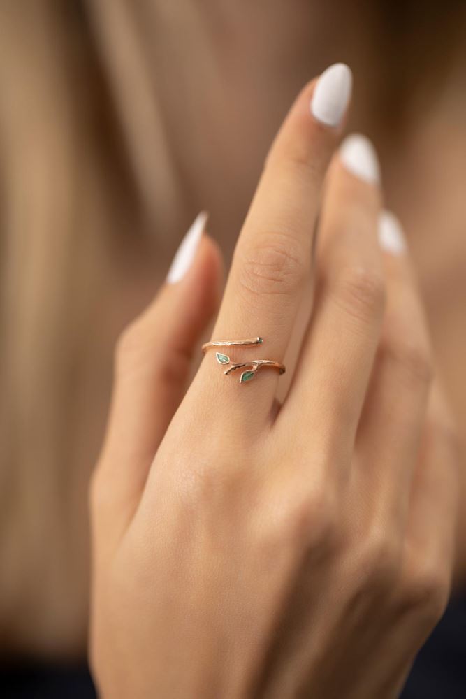 mine hayaloglu hayaloğlu