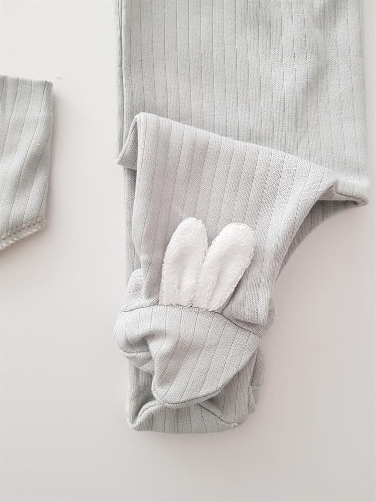 Rabbit 5-Piece Newborn Hospital Discharge Set 11624.