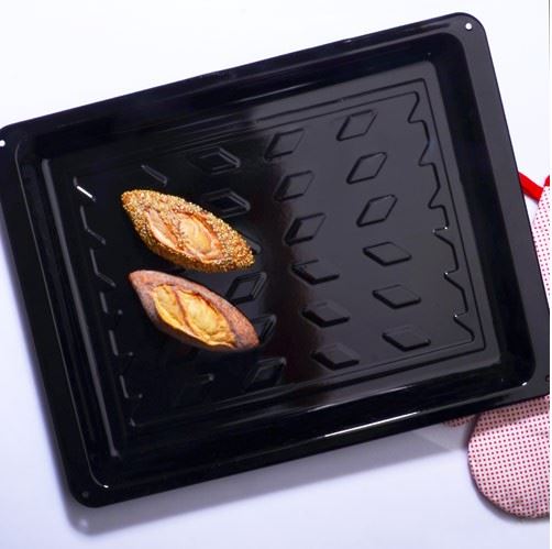 Baking tray - 40 cm square enamel baking tray.