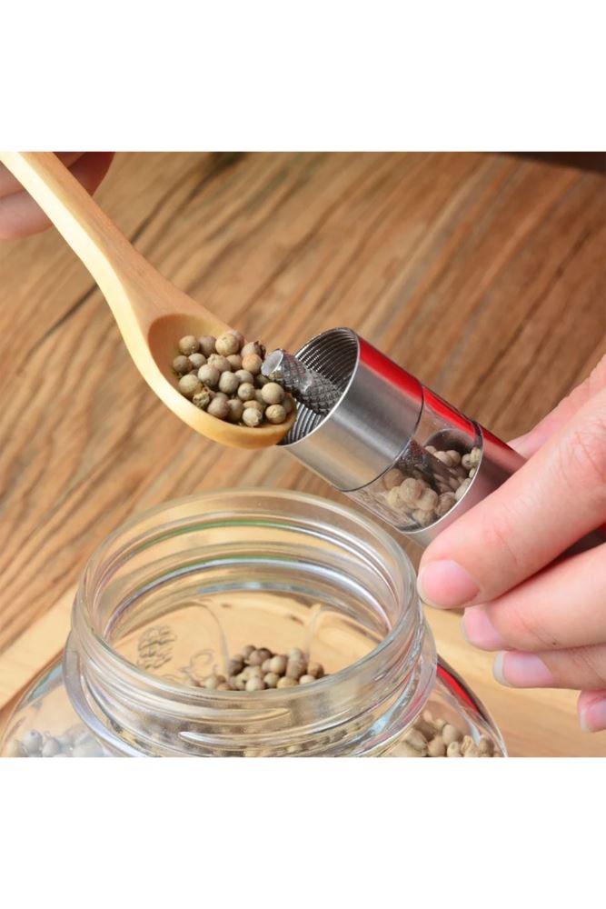 Piillo Portable Mini Pepper Grinder 15cm.